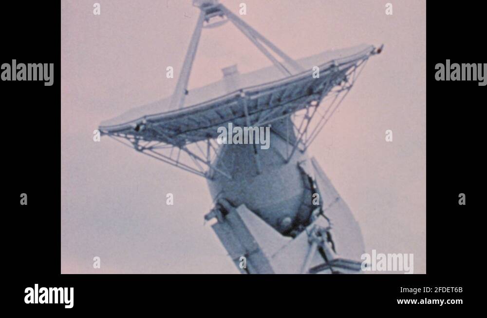 Radar screen window Stock Videos & Footage - HD and 4K Video Clips - Alamy