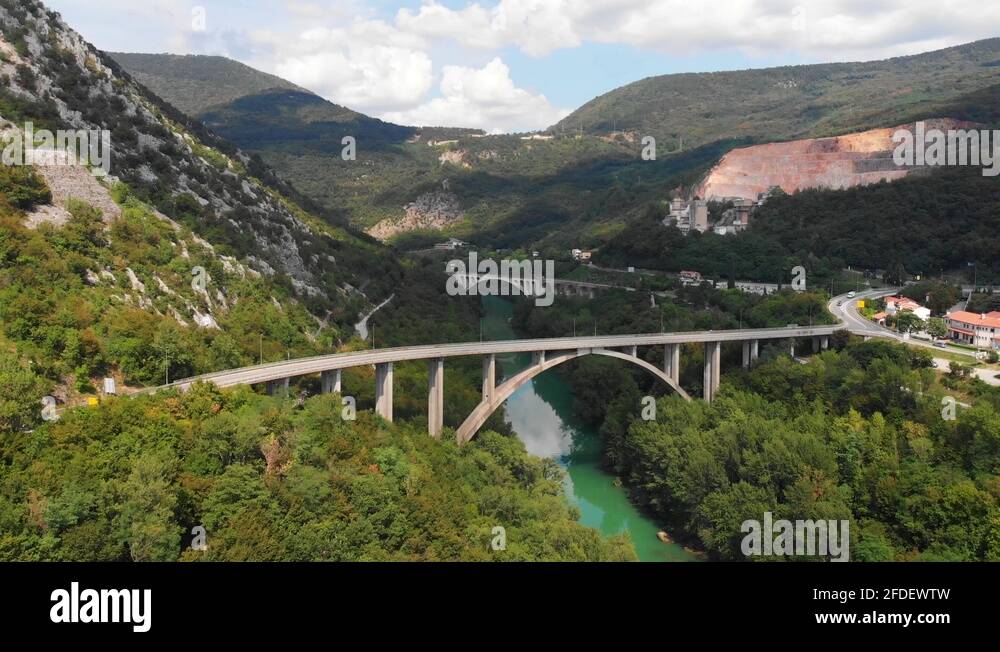Giant bridges Stock Videos & Footage - HD and 4K Video Clips - Alamy