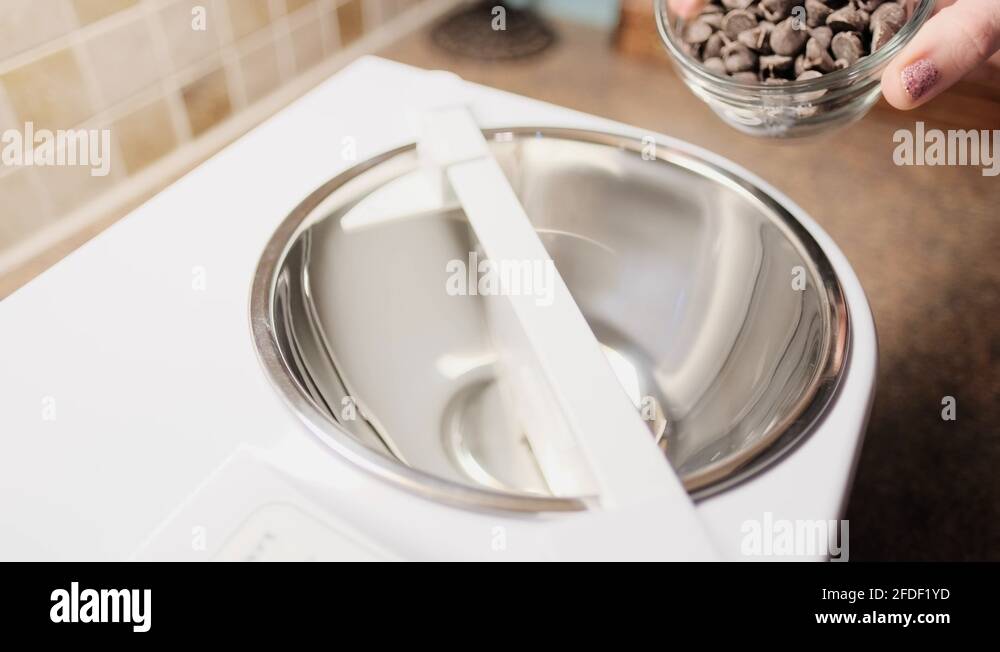 Tempering pouring Stock Videos & Footage - HD and 4K Video Clips - Alamy