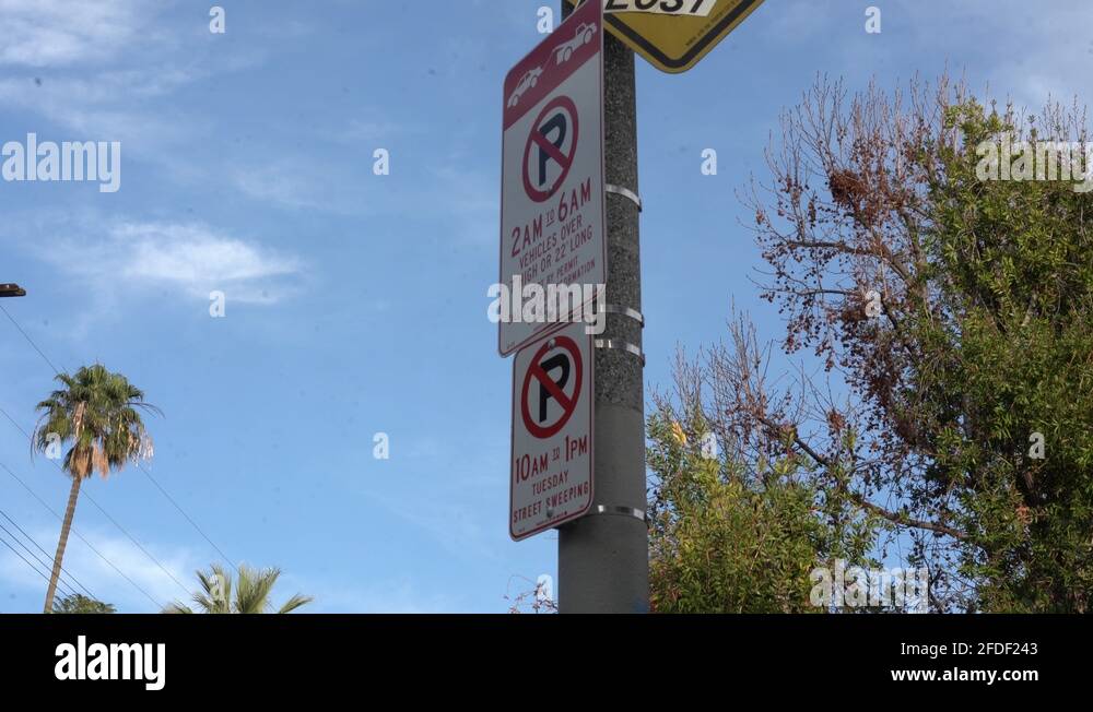 Traffic congestion warning sign Stock Videos & Footage - HD and 4K ...