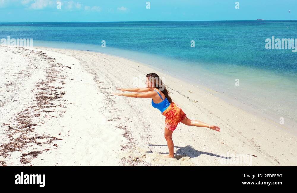 Lifting one foot Stock Videos & Footage - HD and 4K Video Clips - Alamy