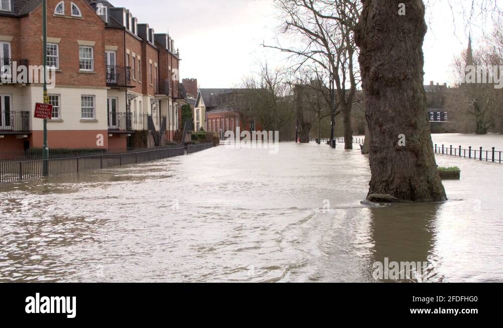 Shrewsbury floods Stock Videos & Footage - HD and 4K Video Clips - Alamy