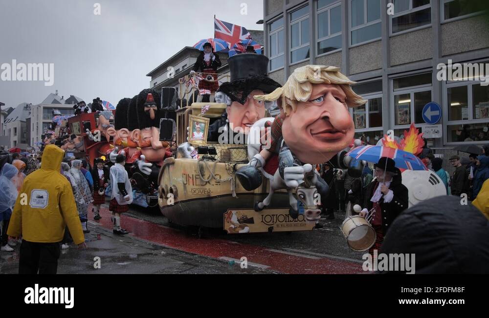 Carnival wagon Stock Videos & Footage - HD and 4K Video Clips - Alamy