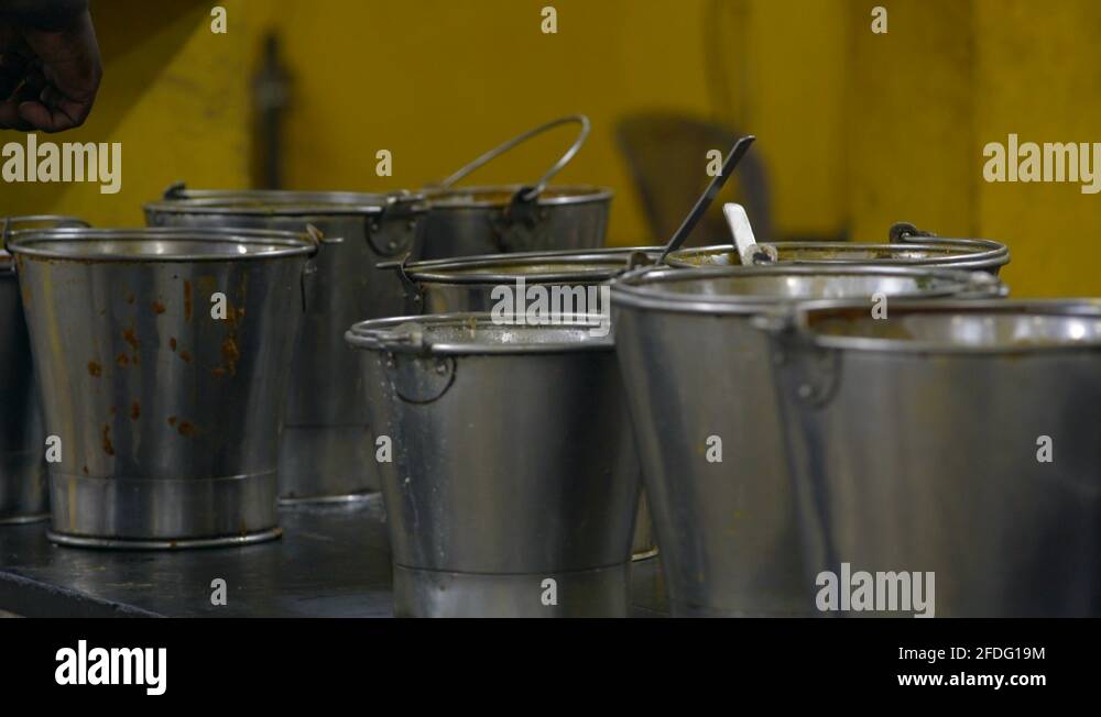 India food pots Stock Videos & Footage - HD and 4K Video Clips - Alamy