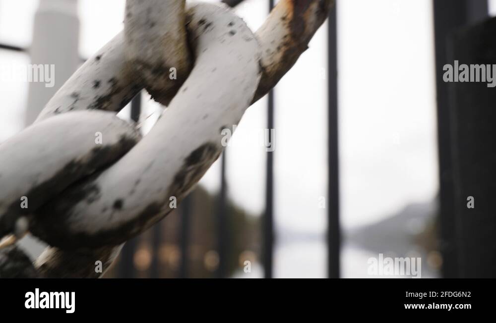 Thick old chain Stock Videos & Footage - HD and 4K Video Clips - Alamy