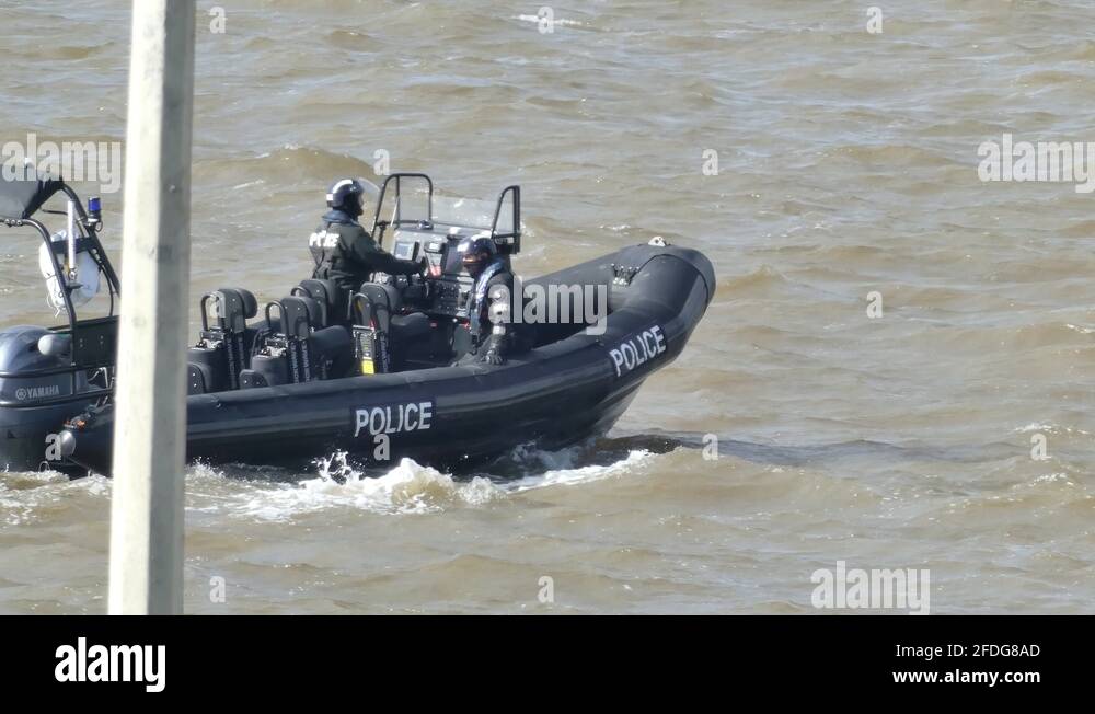 Oceanic gear Stock Videos & Footage - HD and 4K Video Clips - Alamy