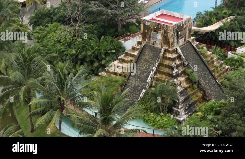 Luxury temple Stock Videos & Footage - HD and 4K Video Clips - Alamy