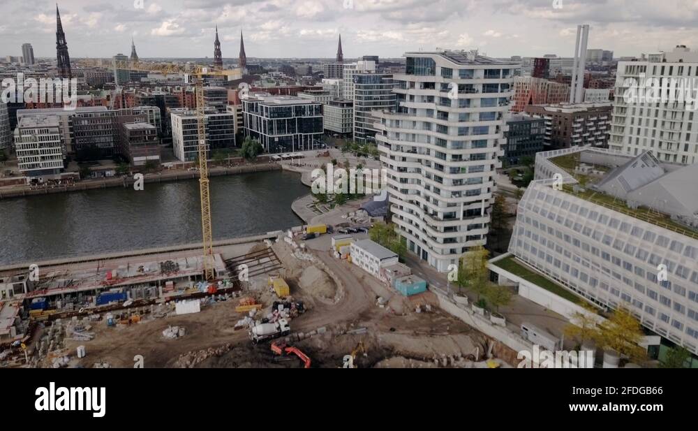 High Rise Buildings And Impressive Architectural Designs In Hamburg ...