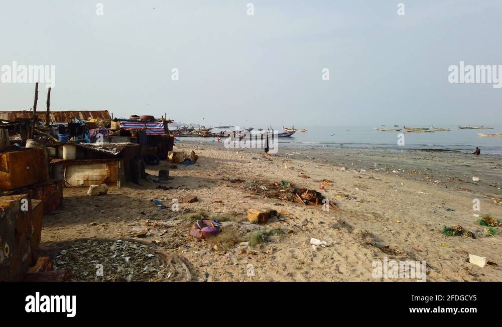 Messy beach Stock Videos & Footage - HD and 4K Video Clips - Alamy