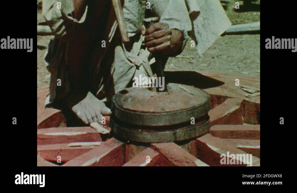 Hammer chisel stone Stock Videos & Footage - HD and 4K Video Clips - Alamy