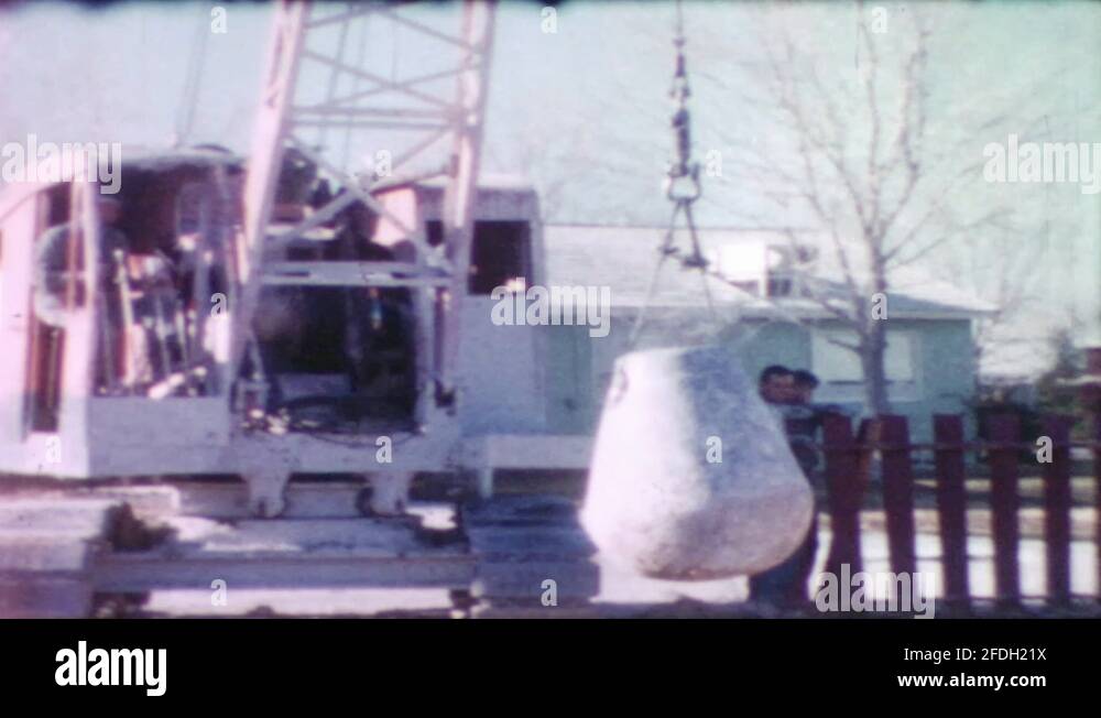 Crane ball Stock Videos & Footage - HD and 4K Video Clips - Alamy