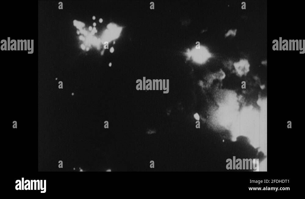 Ww2 planes and sky Stock Videos & Footage - HD and 4K Video Clips - Alamy