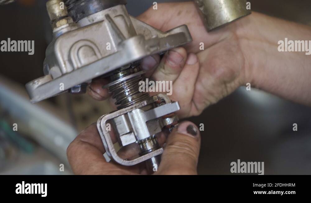 Round mechanic detail Stock Videos & Footage - HD and 4K Video Clips ...