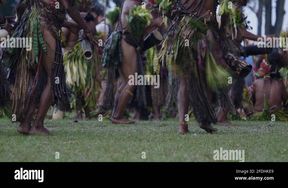 Papua new guinea tribe dance Stock Videos & Footage - HD and 4K Video ...