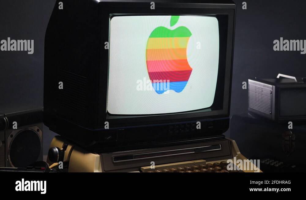 Old apple logo Stock Videos & Footage - HD and 4K Video Clips - Alamy