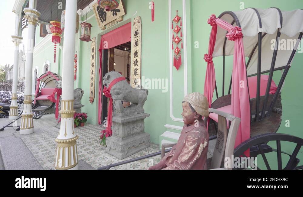 Entrance figures Stock Videos & Footage - HD and 4K Video Clips - Alamy