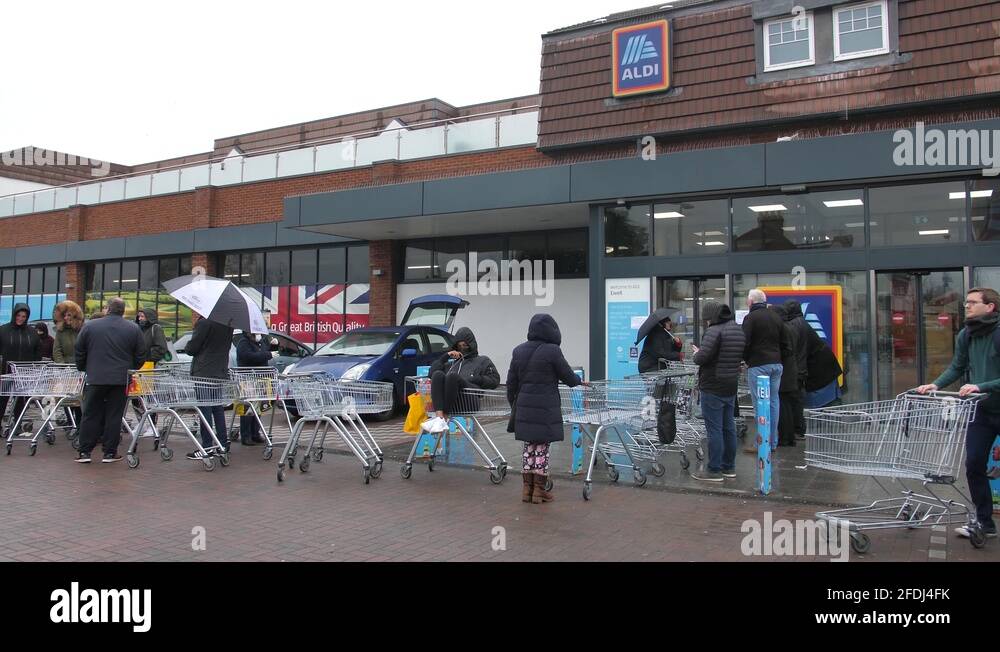Aldi outside Stock Videos & Footage - HD and 4K Video Clips - Alamy
