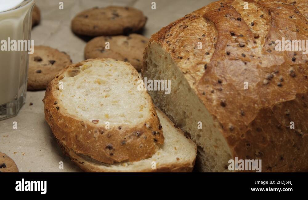 Close up rotating slice bread Stock Videos & Footage - HD and 4K Video Clips - Alamy