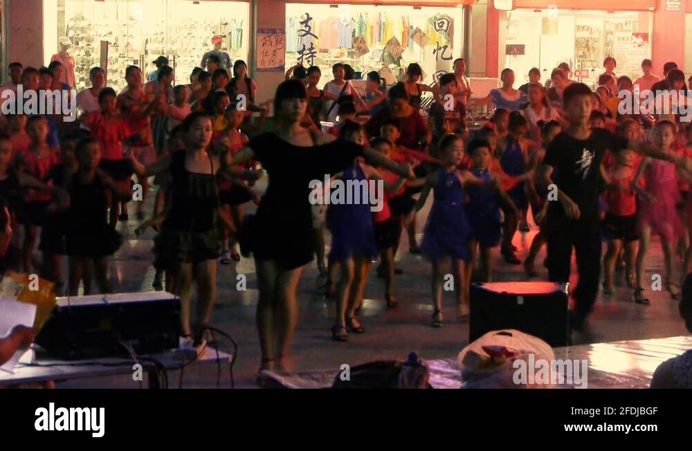 Children crowd Stock Videos & Footage - HD and 4K Video Clips - Alamy