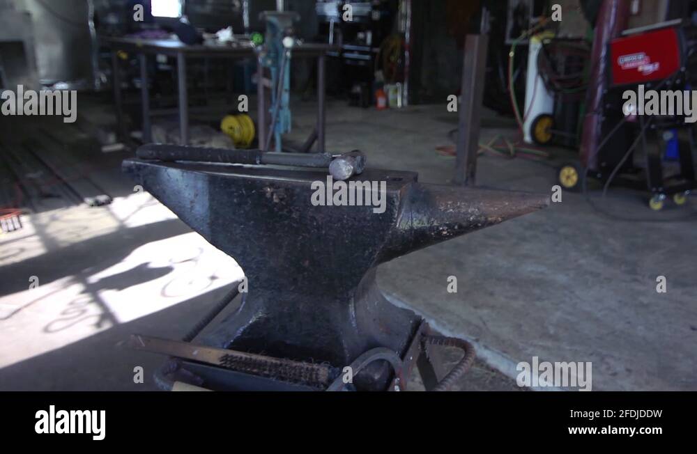 Tradesman anvil Stock Videos & Footage - HD and 4K Video Clips - Alamy