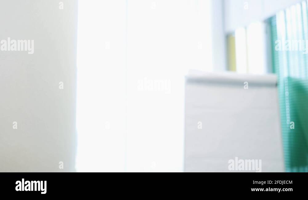 Handshake on white Stock Videos & Footage - HD and 4K Video Clips - Alamy