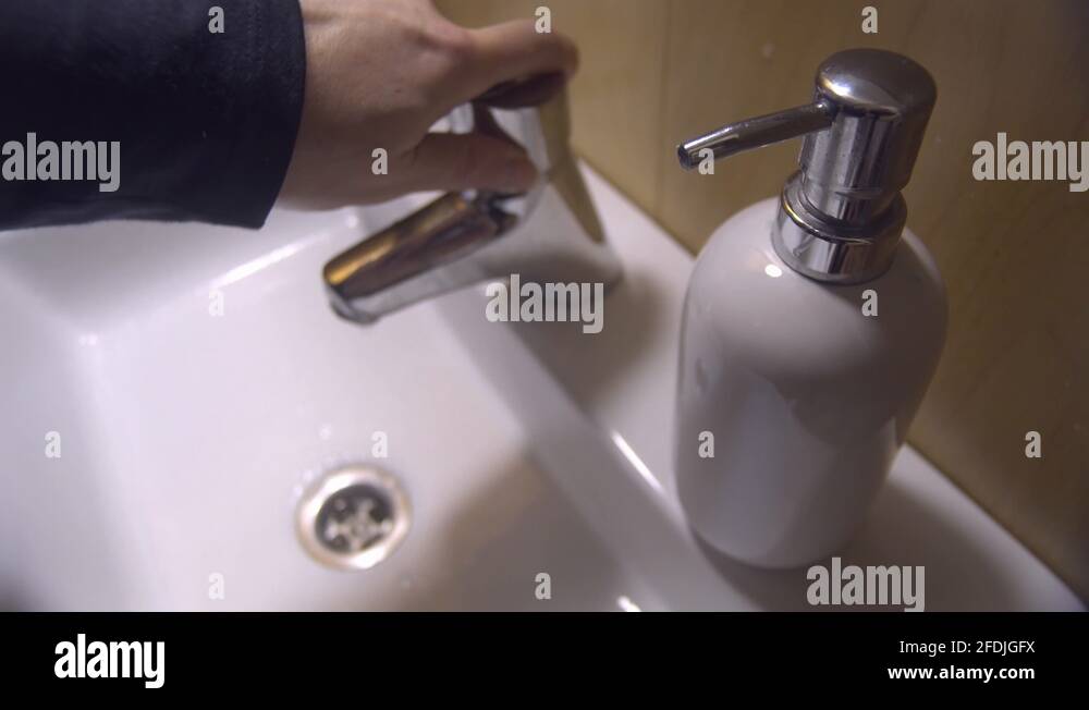 Finger pumps Stock Videos & Footage - HD and 4K Video Clips - Alamy