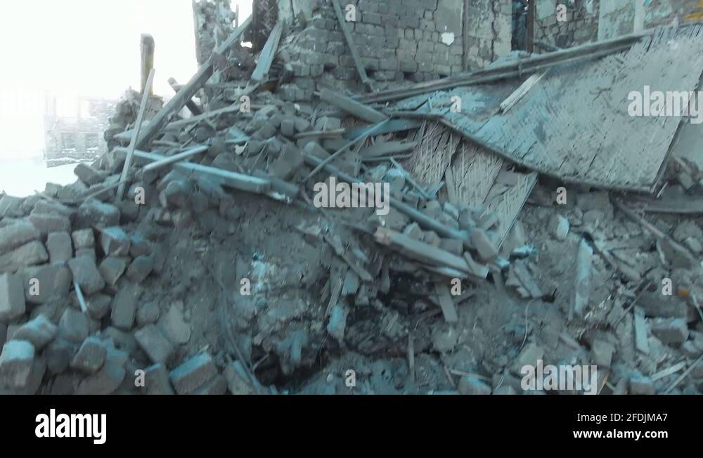 Doom roof Stock Videos & Footage - HD and 4K Video Clips - Alamy