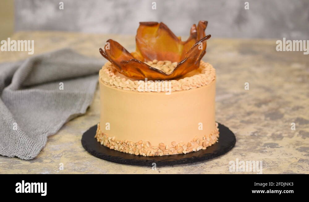 Cake nut cake Stock Videos & Footage - HD and 4K Video Clips - Alamy