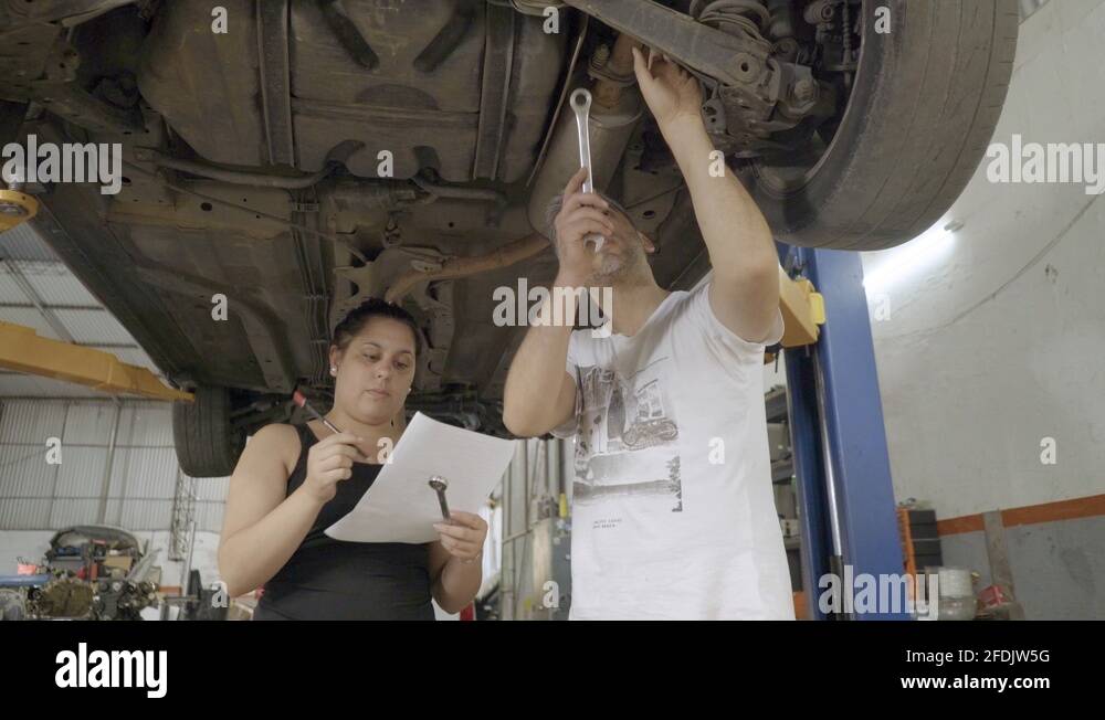 Garage couple Stock Videos & Footage - HD and 4K Video Clips - Alamy
