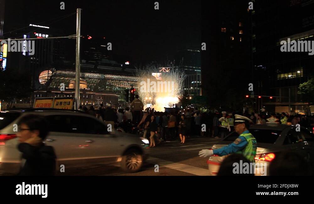 Open space public Stock Videos & Footage - HD and 4K Video Clips - Alamy