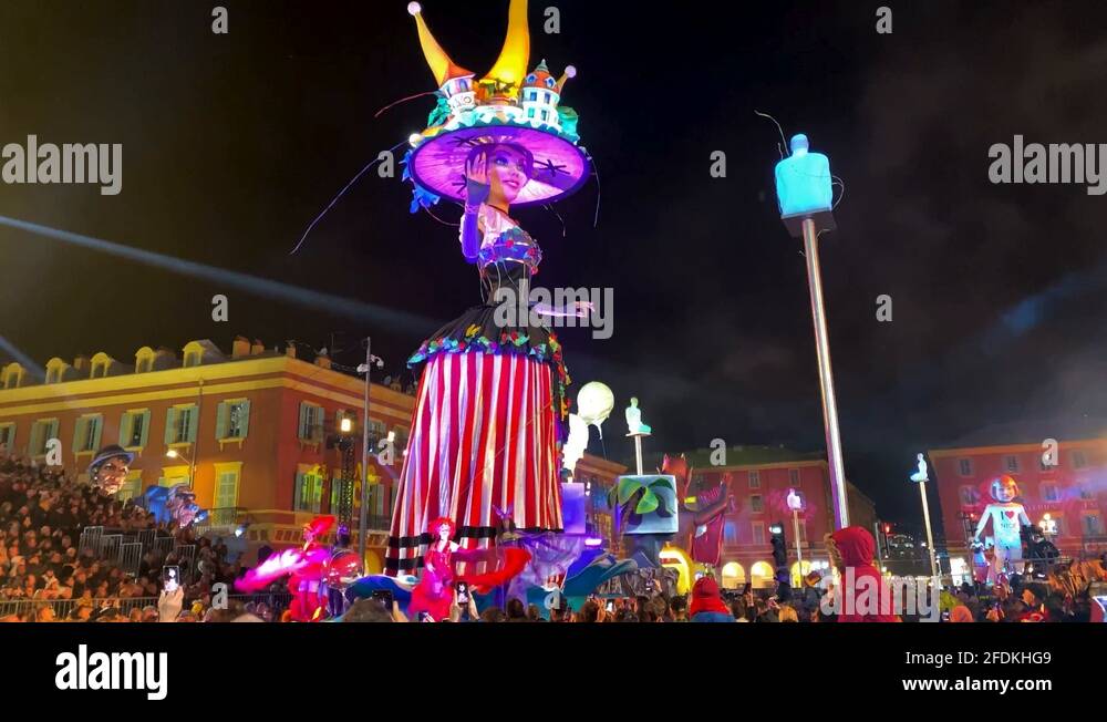 Humanoid sculpture Stock Videos & Footage - HD and 4K Video Clips - Alamy