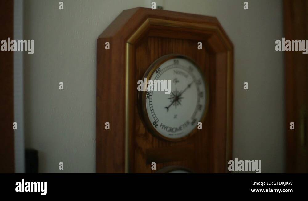 Barometer barometer Stock Videos & Footage - HD and 4K Video Clips - Alamy