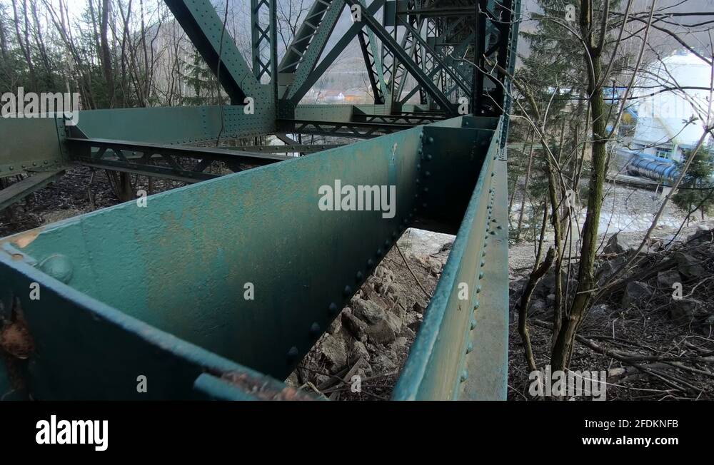 Bolted steel frame Stock Videos & Footage - HD and 4K Video Clips - Alamy