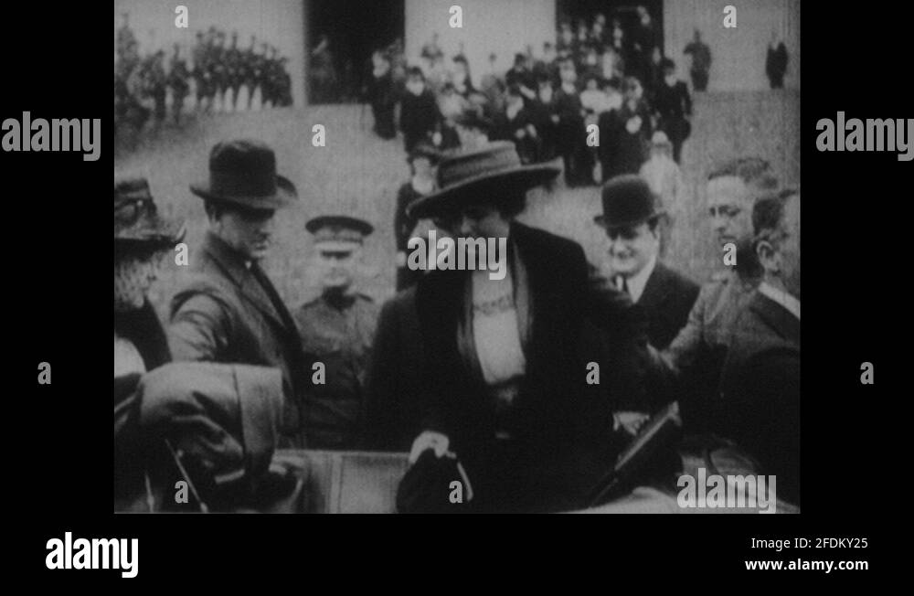 Lady wilson Stock Videos & Footage - HD and 4K Video Clips - Alamy