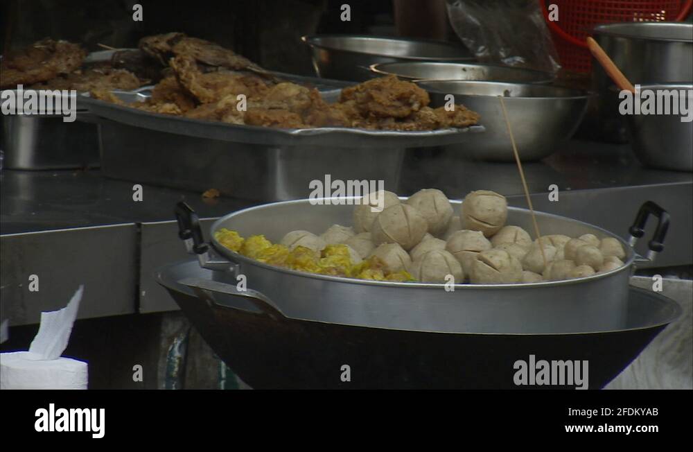 Thai cooking pots Stock Videos & Footage - HD and 4K Video Clips - Alamy