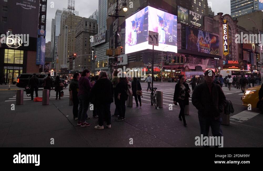 Times square crosswalk new york Stock Videos & Footage - HD and 4K ...