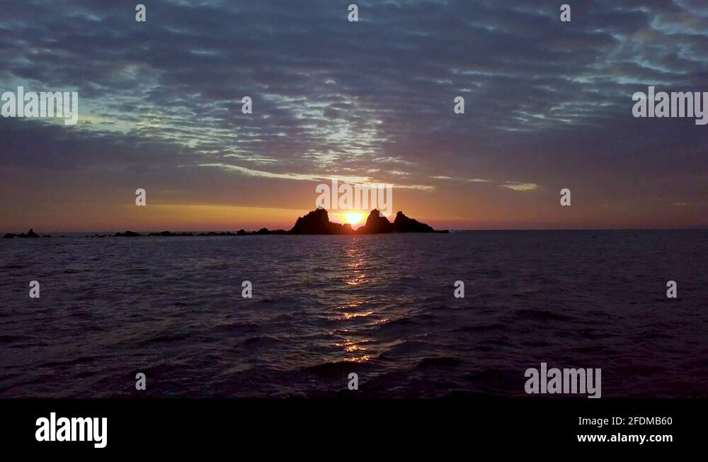 Meoto Stock Videos & Footage - HD and 4K Video Clips - Alamy