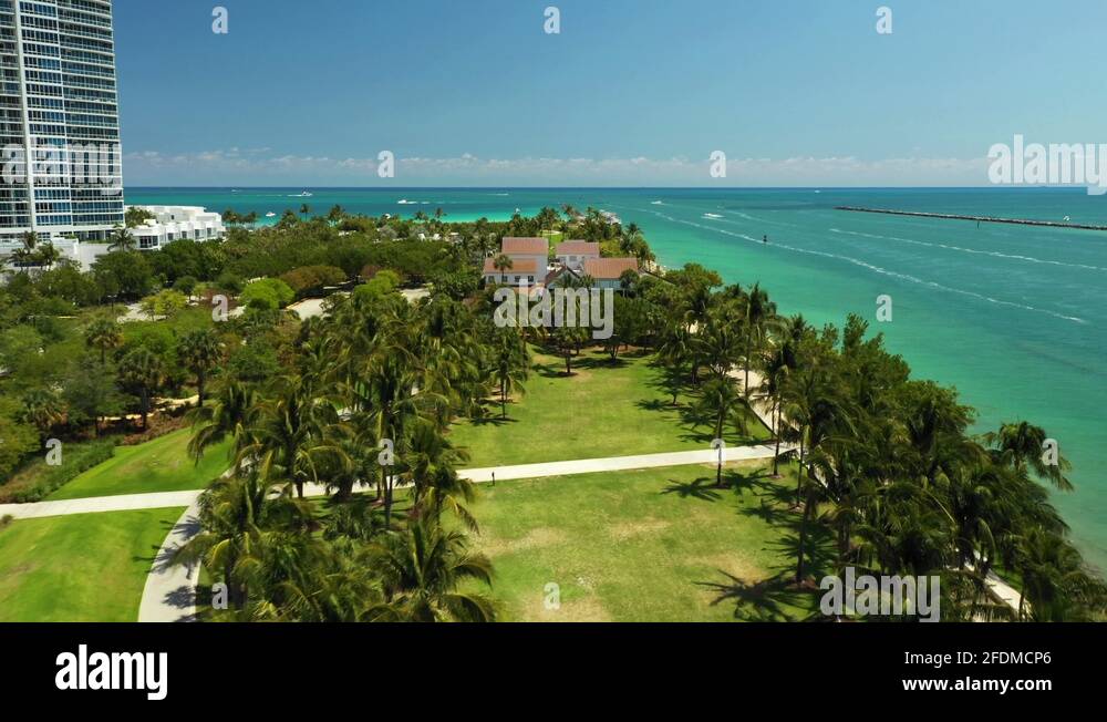 Beach lock Stock Videos & Footage - HD and 4K Video Clips - Alamy