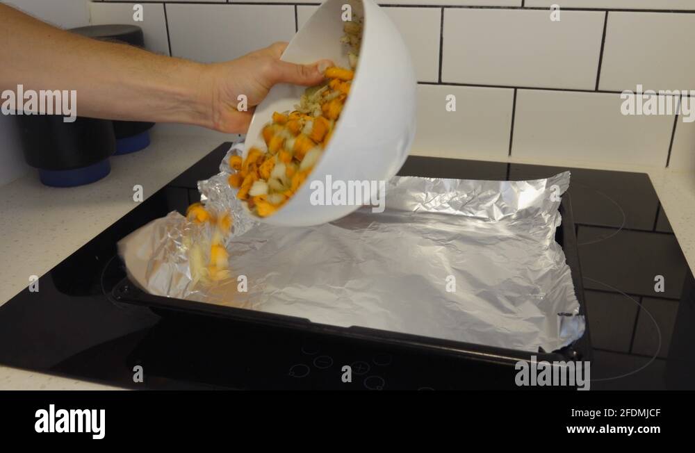 Aluminium foil hand Stock Videos & Footage - HD and 4K Video Clips - Alamy