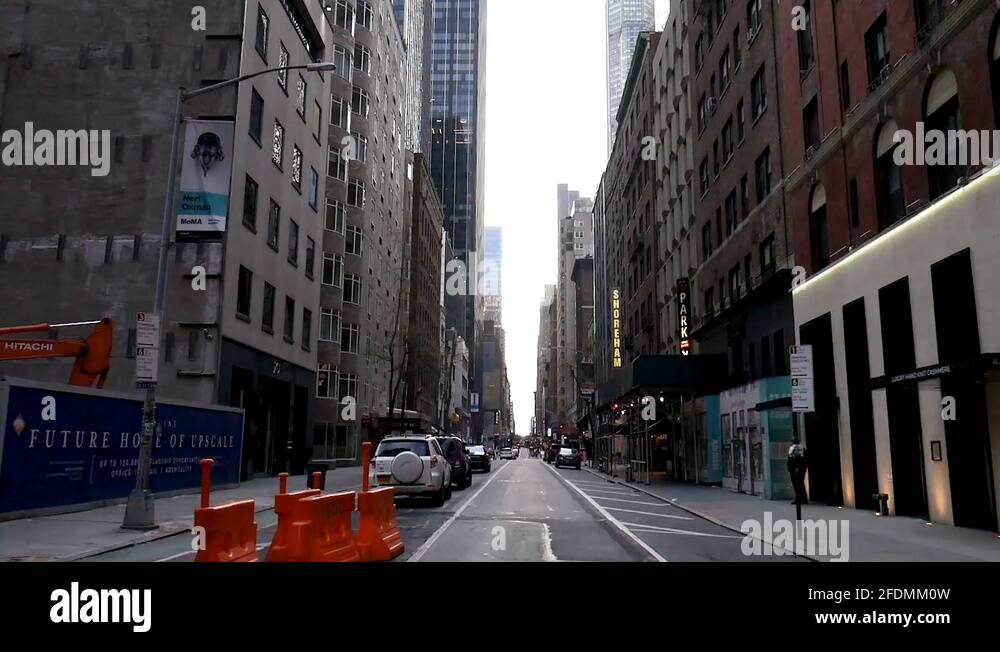 Empty nyc streets Stock Videos & Footage - HD and 4K Video Clips - Alamy