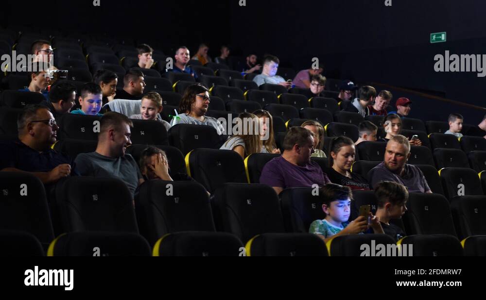 Film screening audience crowd Stock Videos & Footage - HD and 4K Video ...