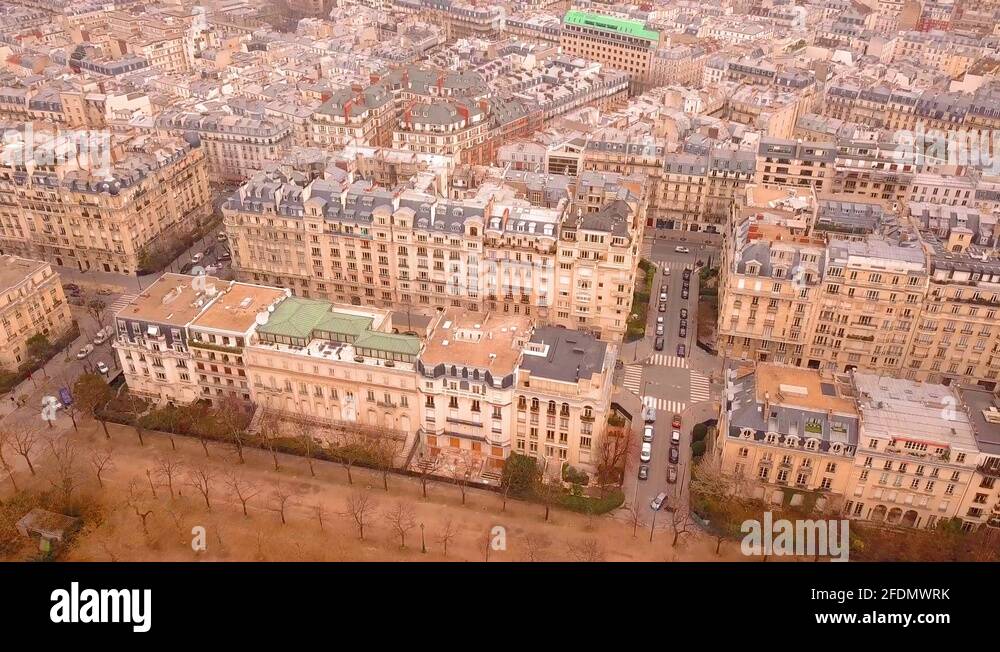 Paris buildings Stock Videos & Footage - HD and 4K Video Clips - Alamy