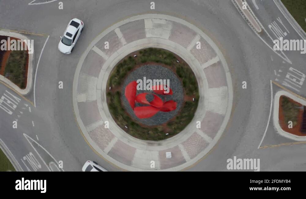 Sculpture roundabout Stock Videos & Footage - HD and 4K Video Clips - Alamy