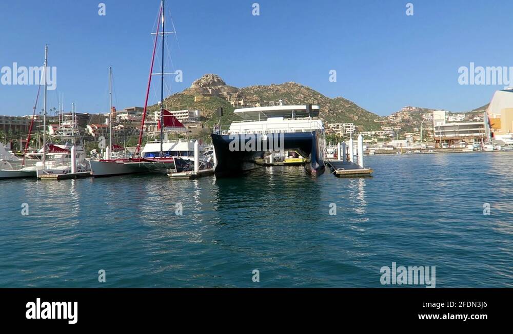 Ships yacht Stock Videos & Footage - HD and 4K Video Clips - Alamy