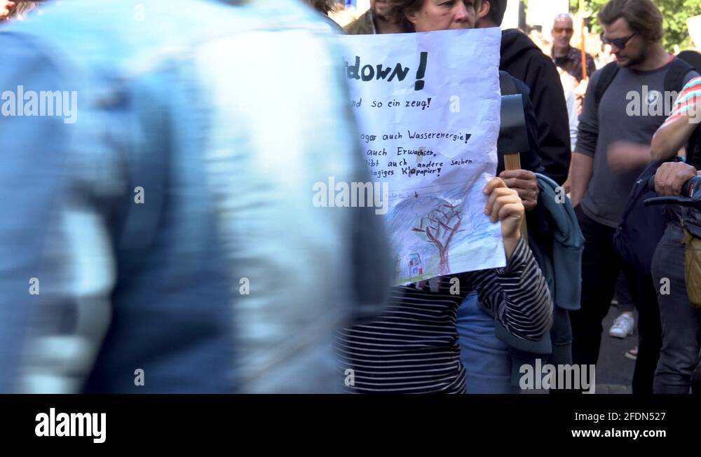 Children protesting Stock Videos & Footage - HD and 4K Video Clips - Alamy