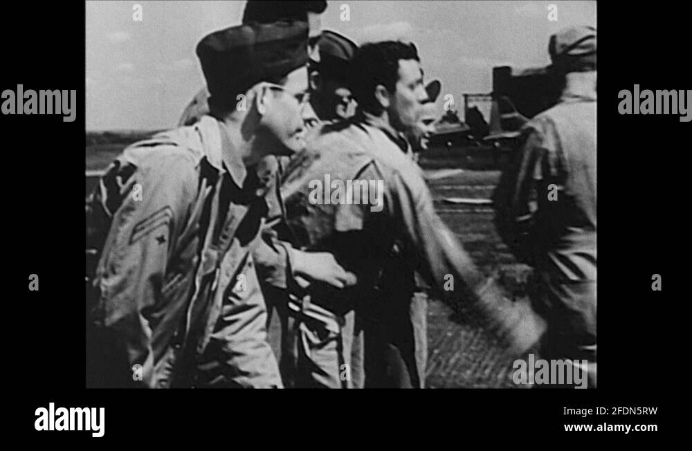 Chat uniform Stock Videos & Footage - HD and 4K Video Clips - Alamy