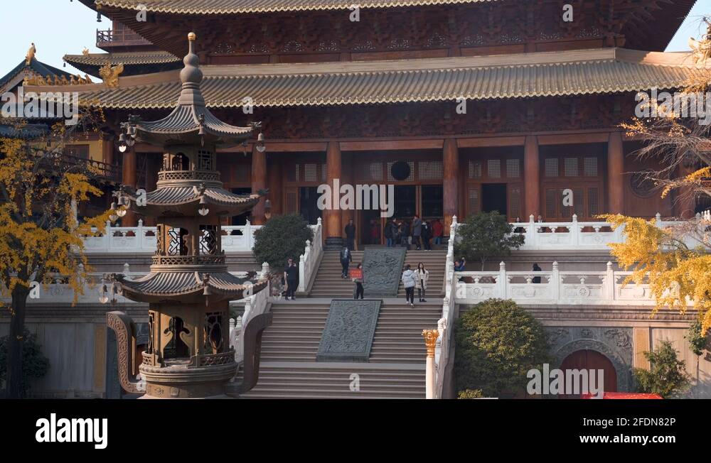 Famous Chinese Jing-an Temple in Shanghai with tourists visiting the ...
