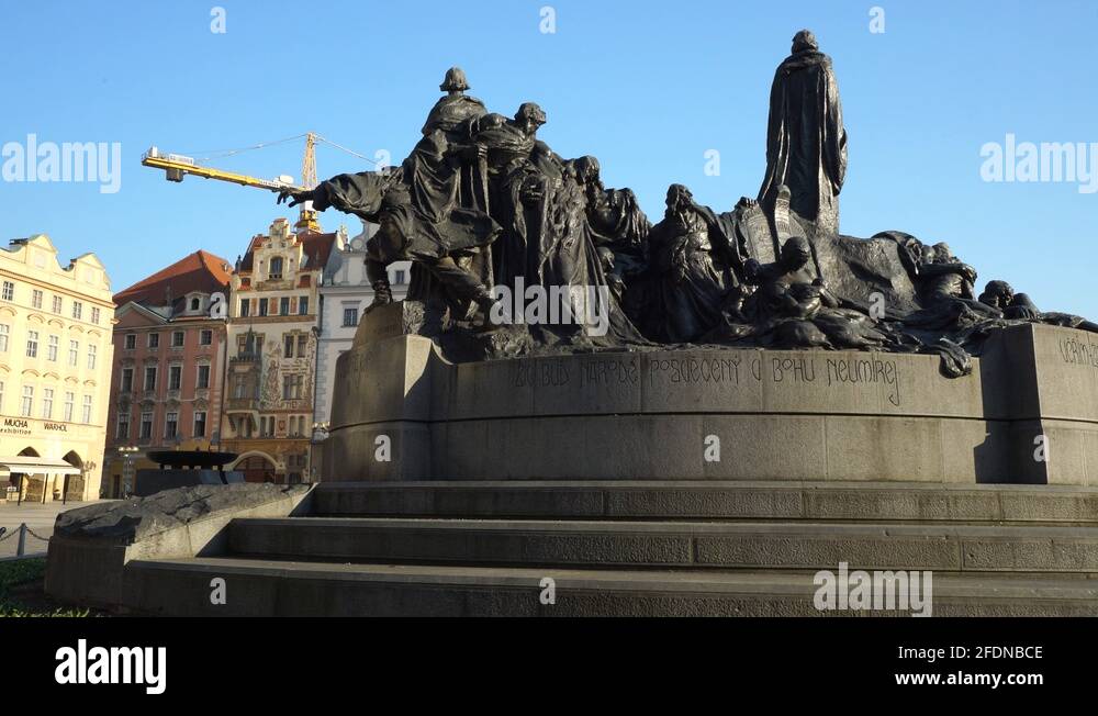Statue of jan hus Stock Videos & Footage - HD and 4K Video Clips - Alamy