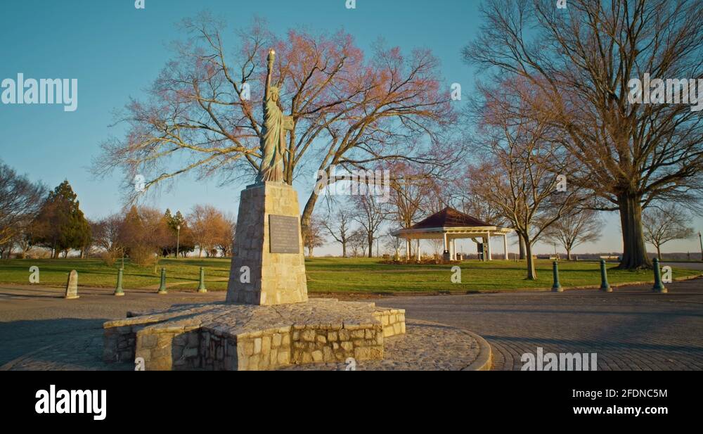 Paris virginia Stock Videos & Footage - HD and 4K Video Clips - Alamy