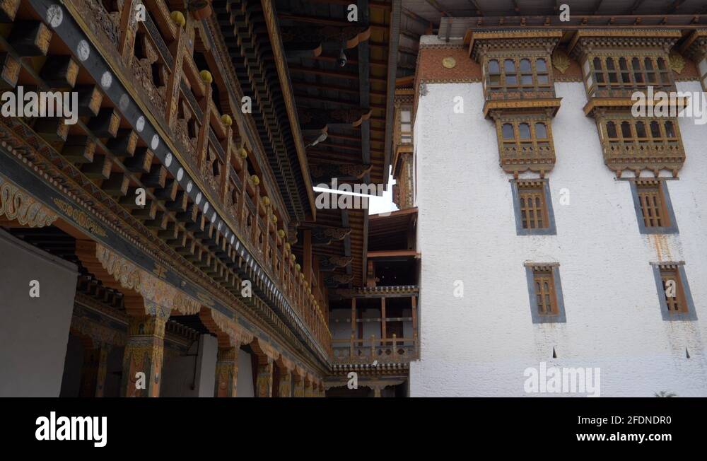 Bhutan building Stock Videos & Footage - HD and 4K Video Clips - Alamy